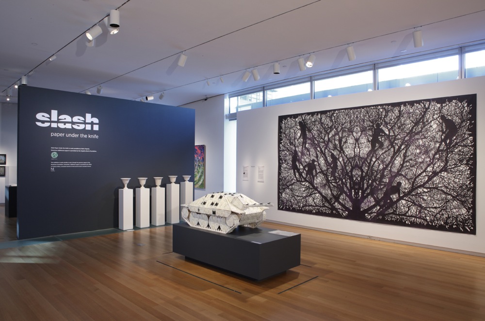 Slash – paper under the knife | Random Exhibit Services